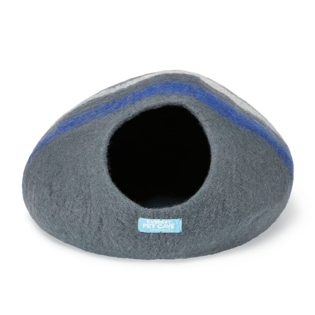 Cat Caves Bed | Chemical Free Dyes | 100% New Zealand Wool