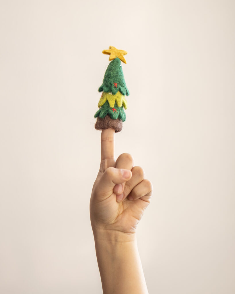 Christmas Tree Finger Puppet, Handmade - 100% Wool - Everest Pets and ...